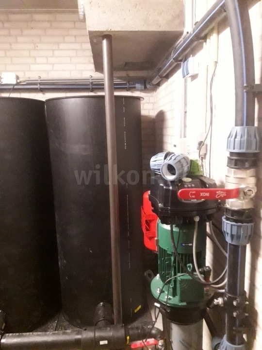 Pompinstallatie met frequentiebesturing